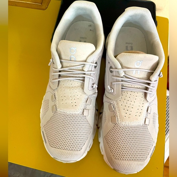 On Running | Shoes | On Cloud Womens Cloud 5 Pearl White Slip On ...